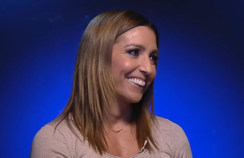 Rubint Réka levetkőzött, letérdelt, majd meglepő dolgot tett ...