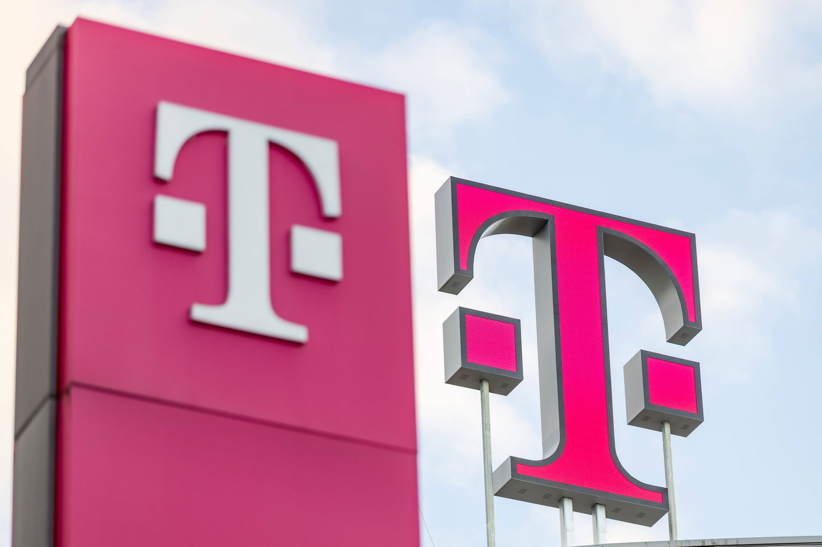 A Telekom megszívatta a magyarokat, karácsony előtt ez elég bosszantó ...