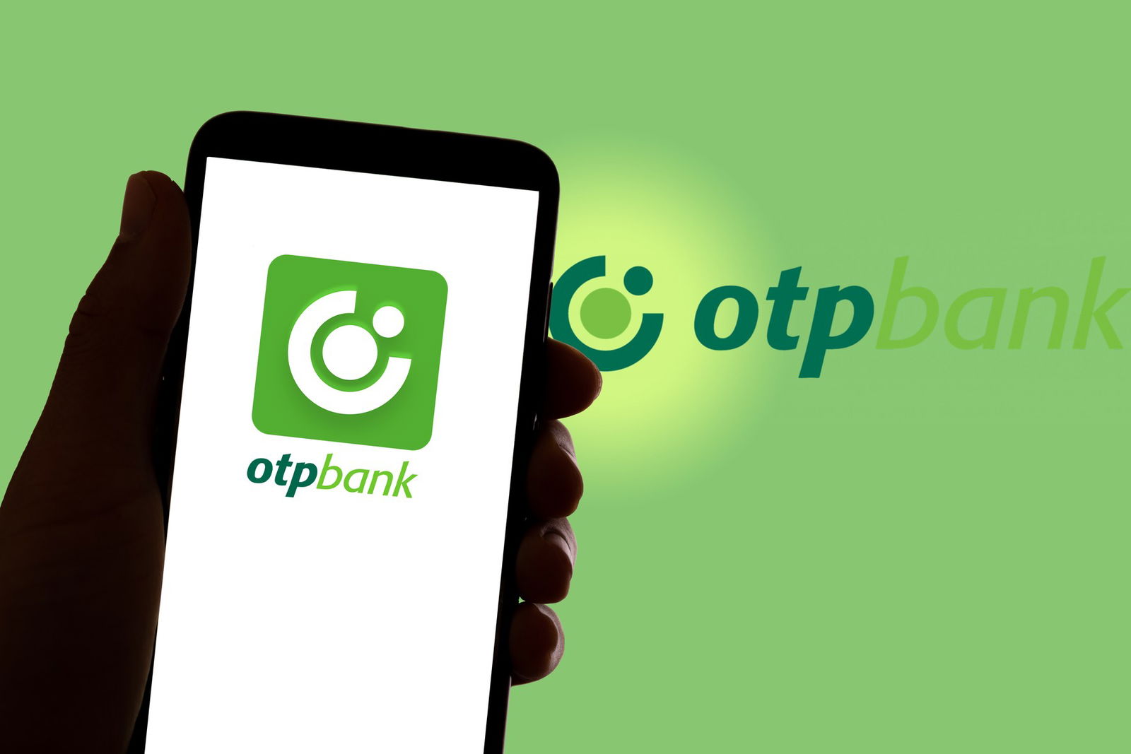 Itt van az OTP Bank hatalmas bejelentése – rengeteg embert érint a ...