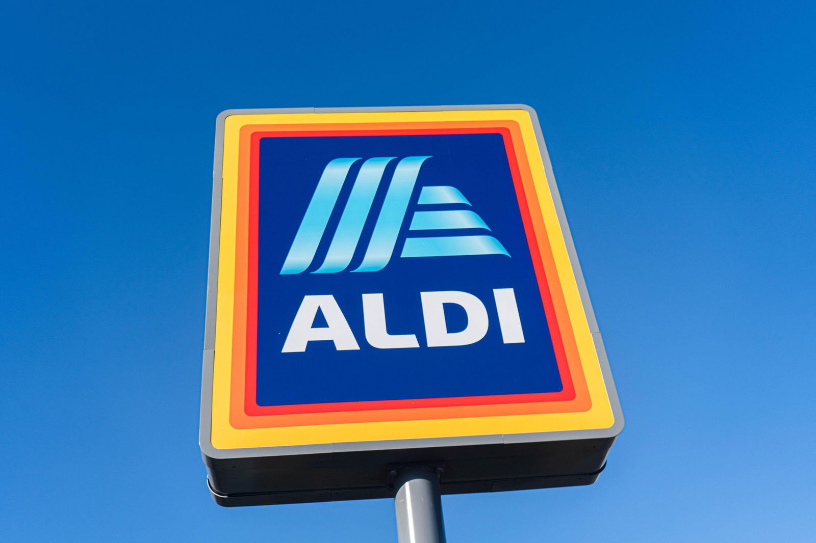 Az Aldi váratlan húzásától kikerekedett a vásárlók szeme, ezt miért ...