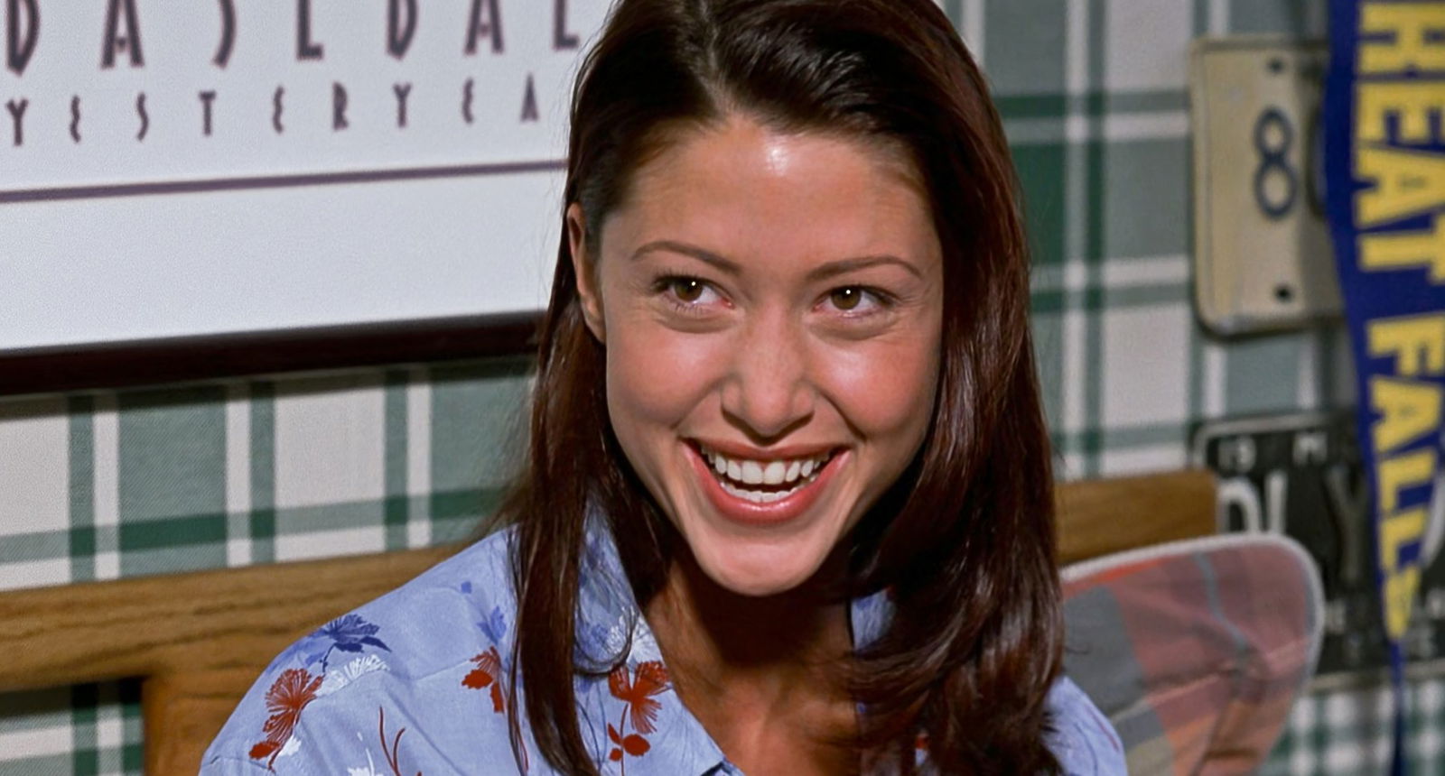 Ötven éves az Amerikai-pite csúcsbombázója, Nadia, akibe a fél világ ...