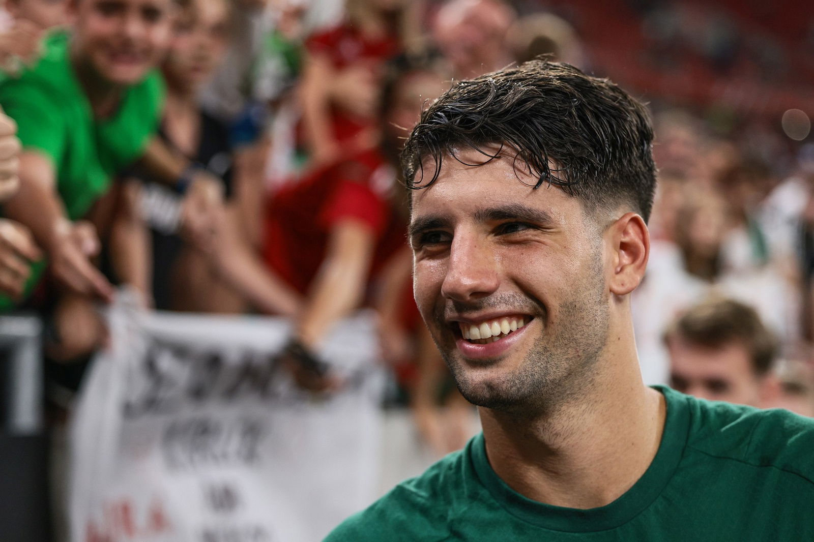 Szoboszlai Dominik hatalmas mosollyal közölte a kamerák előtt, egy ...