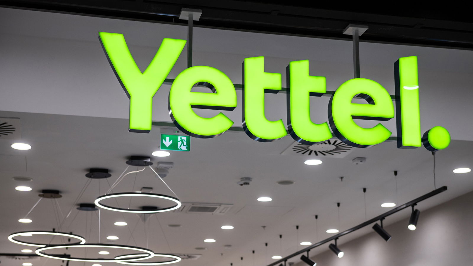 Itt a Yettel díjmentes meglepetése az ügyfeleknek, ennek mindenki ...