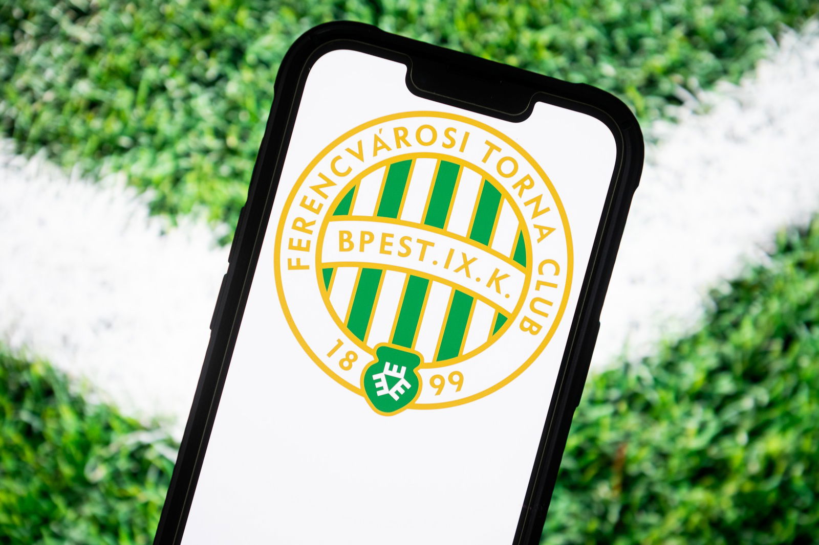 Miért hívják Fradinak az FTC-t, a Ferencvárosi TC-t? Az a-betű így ...