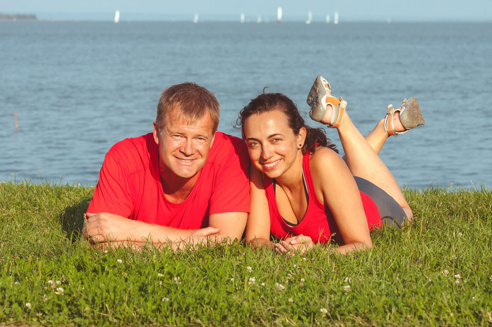 Előttem állt a Balatonon a főnököm és láttam, hogy a titkárnőjével ...