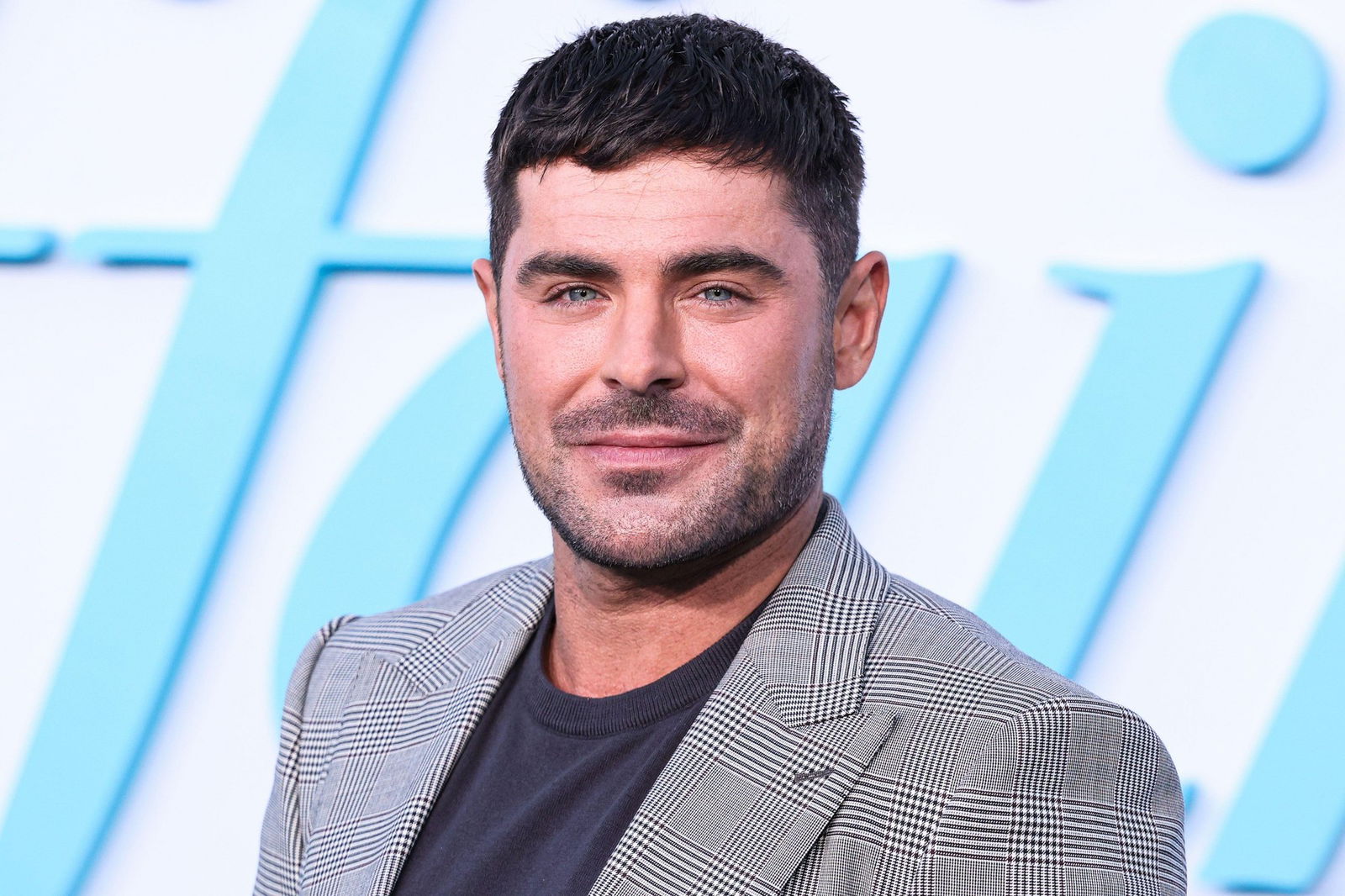 Így néz ki Zac Efron magyar hangja, aki Rákay Philip riválisa volt | Promotions.hu