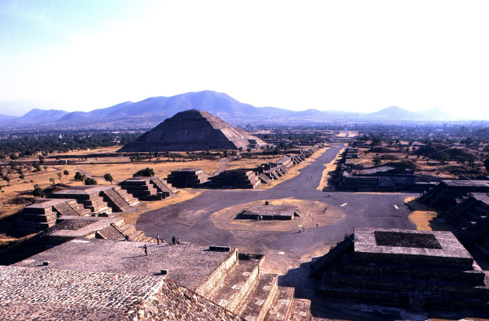 Elhűltek a tudósok egy több száz éves maja múmia szájában talált ...
