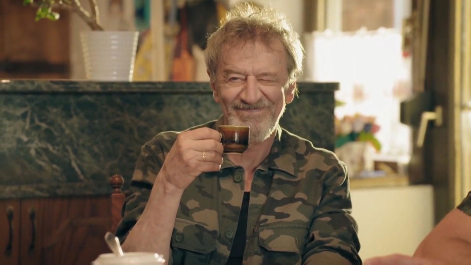 Mucsi Zoltán káromkodásától zengett a Lidl, egy kifli miatt elszabadult ...