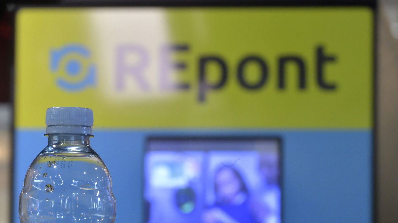 Így kerülhetjük ki az 50 forintos betétdíjat, rafinált trükk, de ...