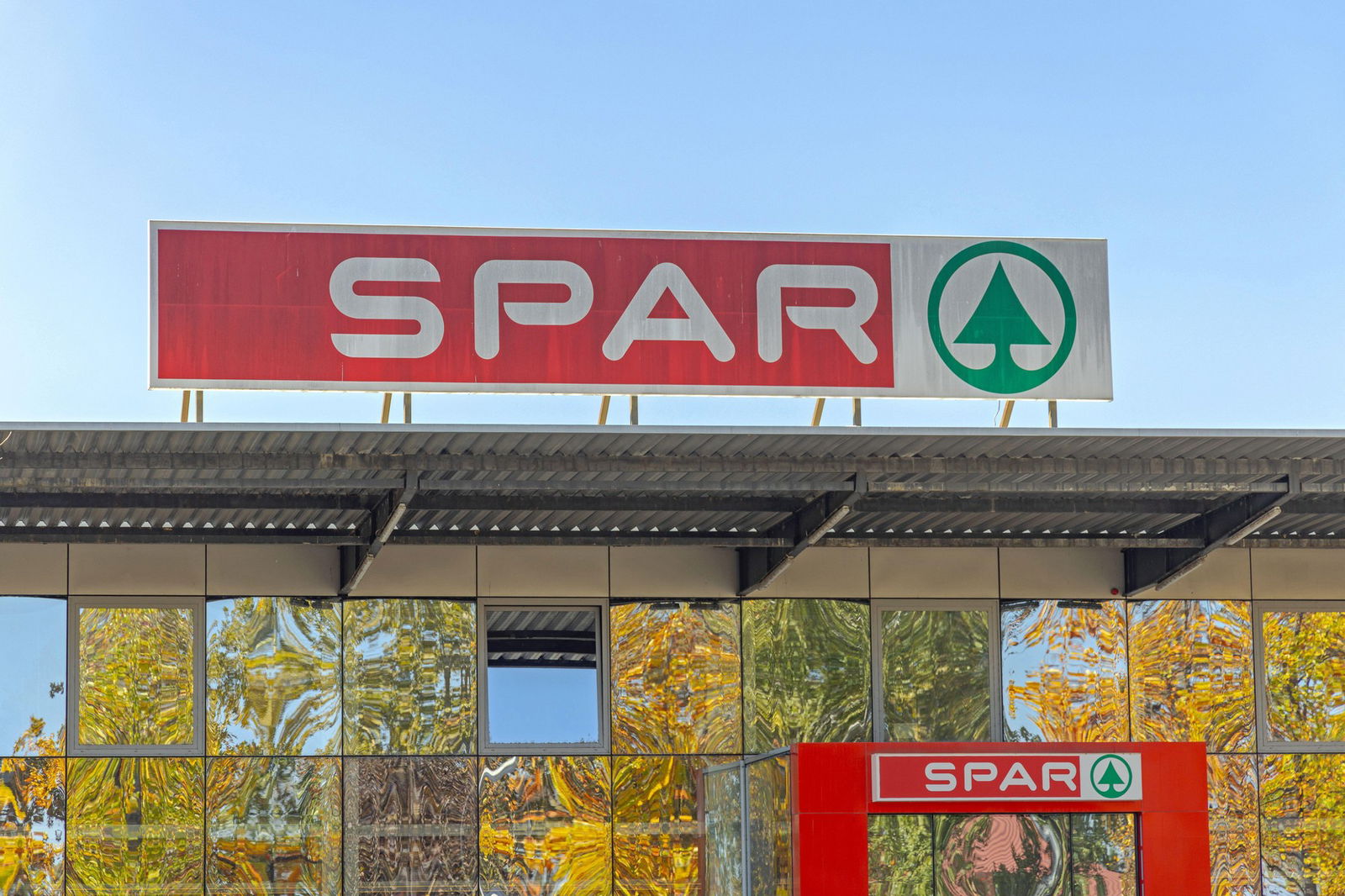 Rendkívüli akció a Sparban, fillérekért adják húsvét előtt a legmenőbb ...