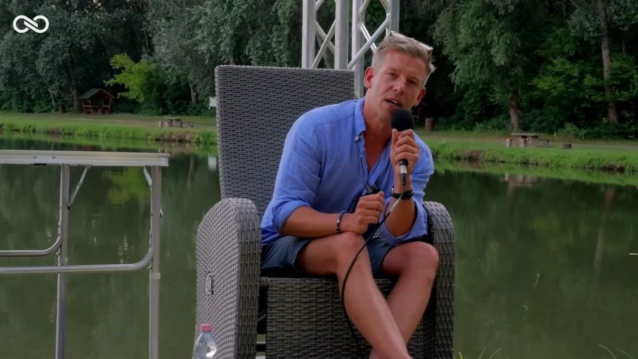 Magyar Péter megkapta a legbrutálisabb kérdést, nem kerülhette el a választ Tiszalökön ...