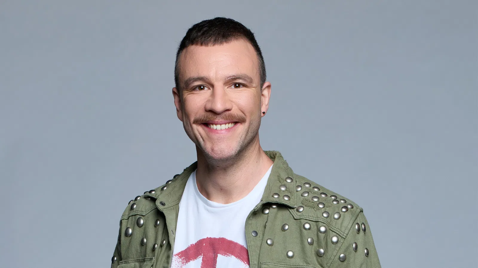 Pusztító gúnynévvel illeték Rákay Philipet, Molnár Áron újra lecsapott ...