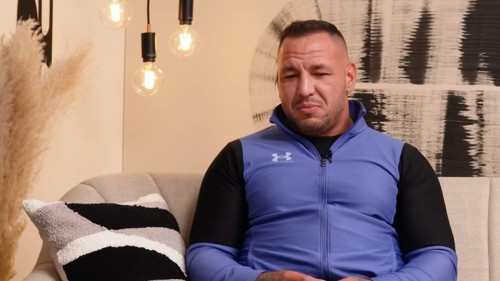 "Mintha megcsalt volna" – Curtis lesokkolt, miután benézett párja ...