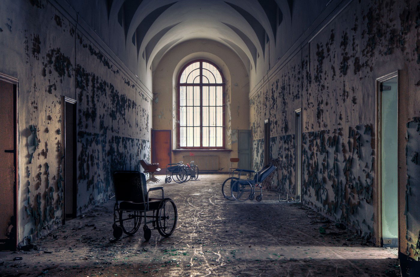 Elhagyott kórházat találtak hazánkban, amit ott hagytak, attól eláll a ...