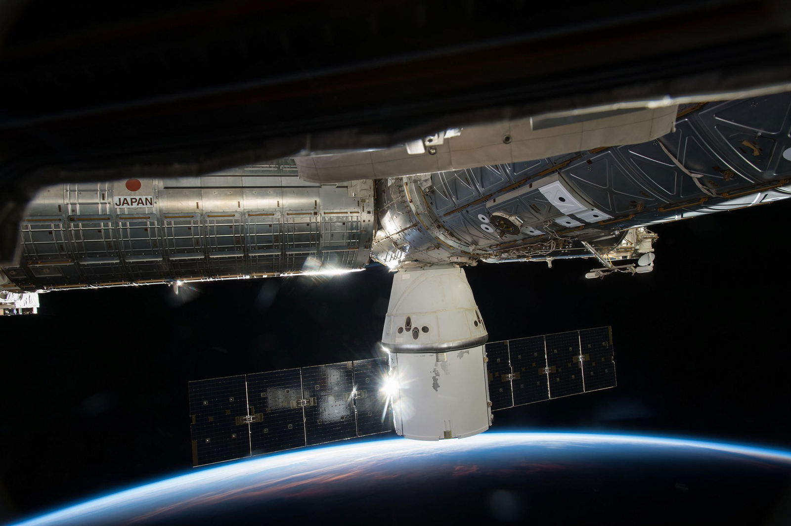 Óriási a baj a Nemzetközi Űrállomáson, példátlan lépésre készül a NASA ...