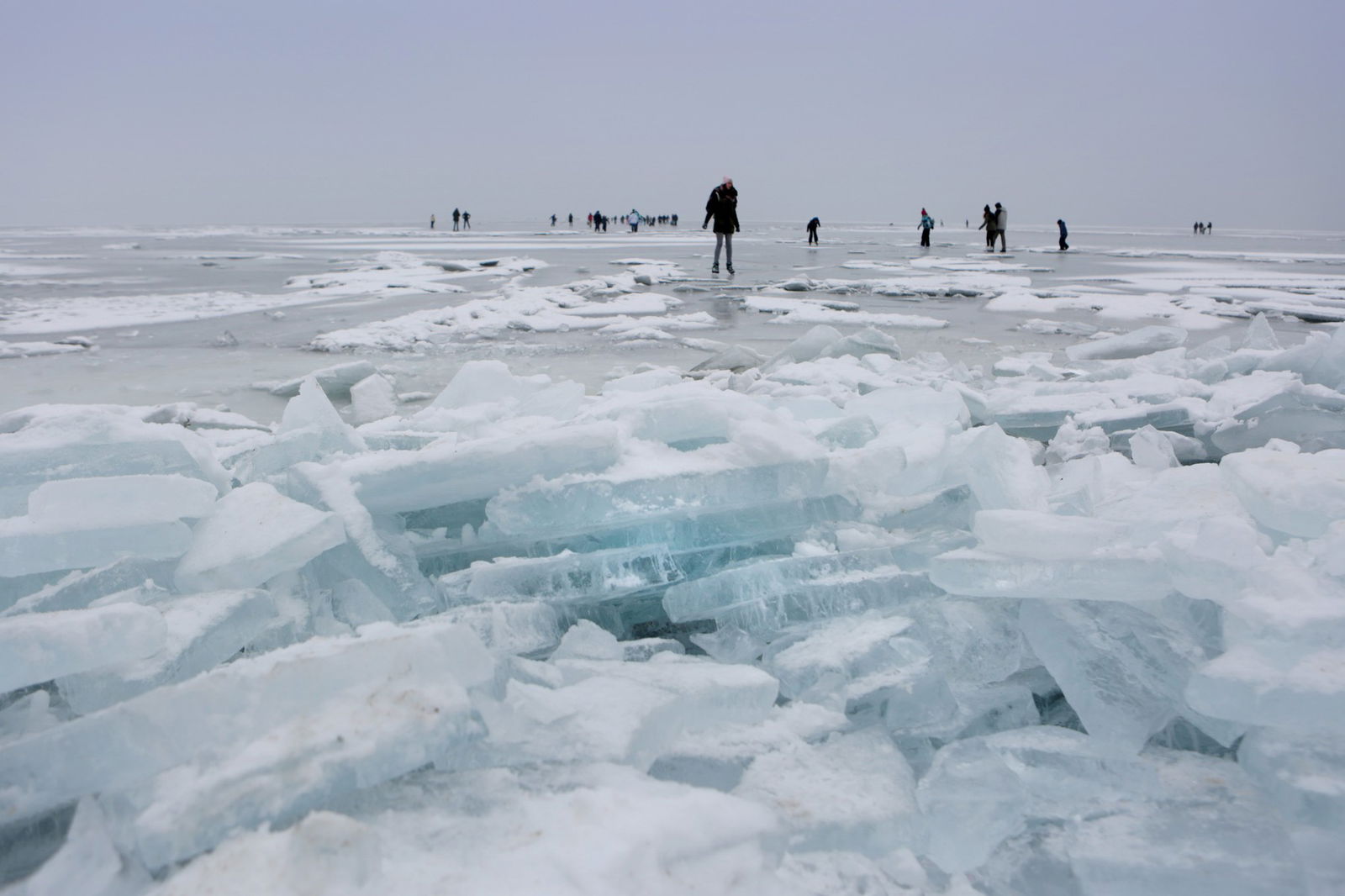 Olyan dolog történt a Balaton jegén, amiről az egész világ beszélni fog ...