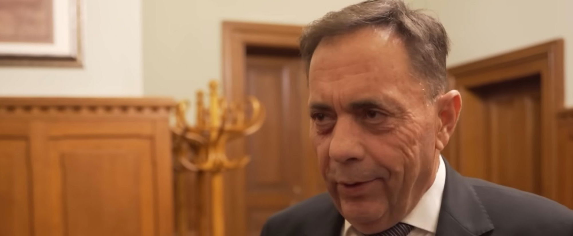 Kiderült Pócs János eredeti végzettsége, neki van az egyik ...