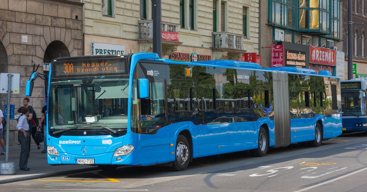 A BKK nyáron visszamegy az időben, sosem látott új járatok indulnak ...
