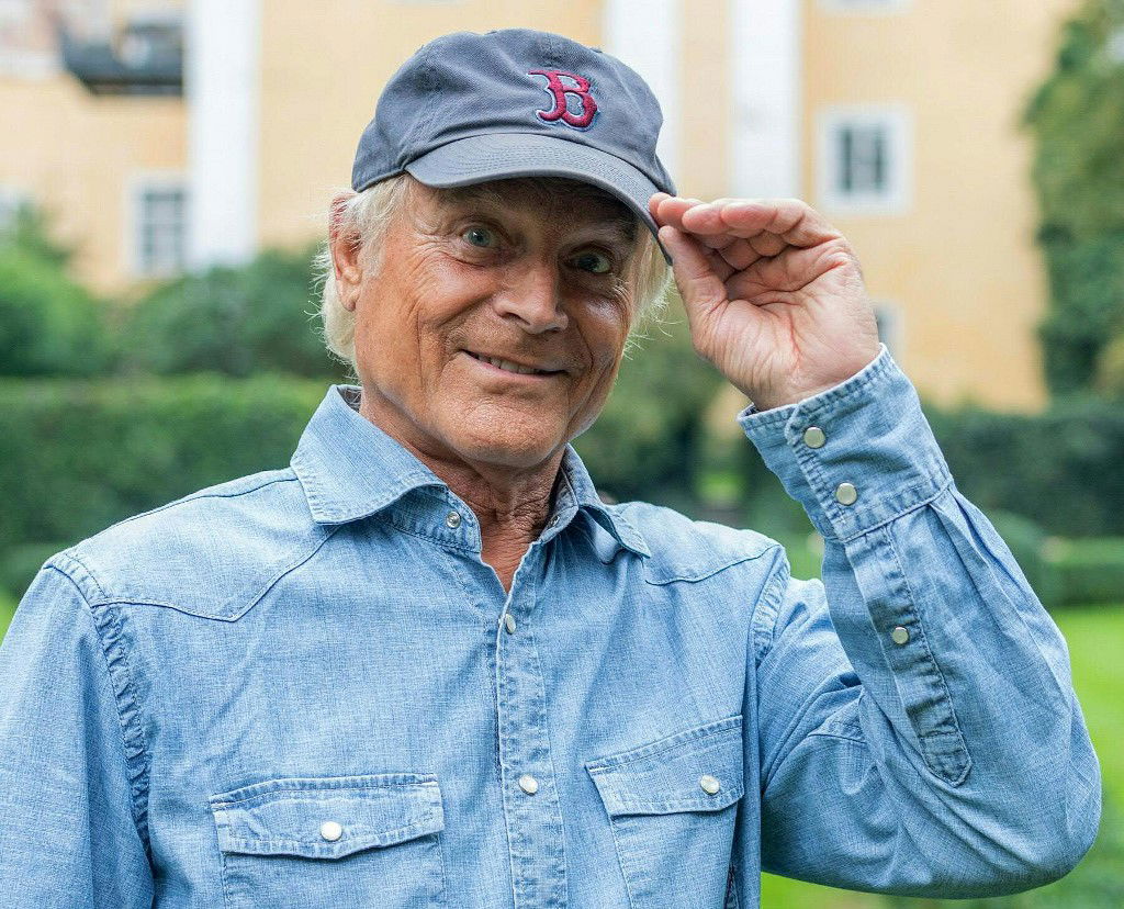 Terence Hill ötvenéves fia, Jess Hill pont olyan sármos, mint ő – képek ...
