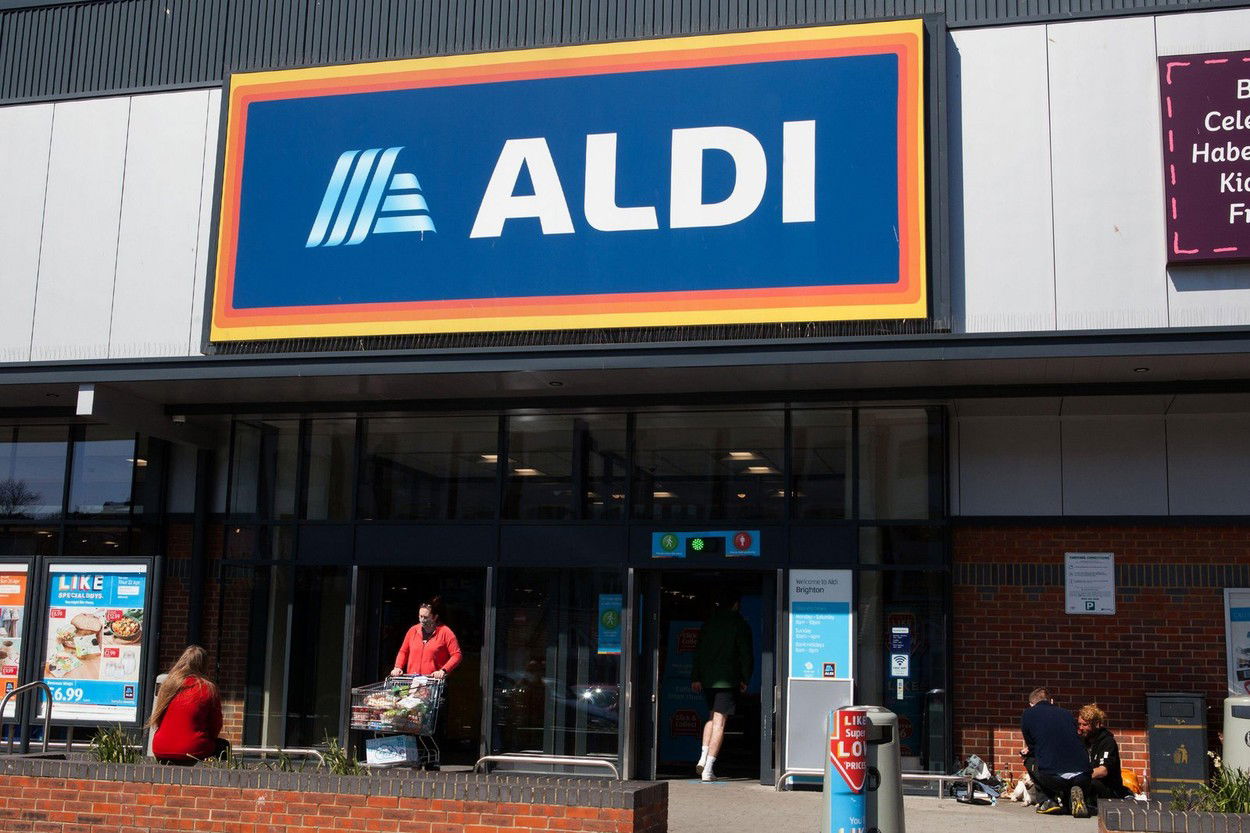 Orbitális örömhírt jelentett be az ALDI, az egész ország velük együtt ...