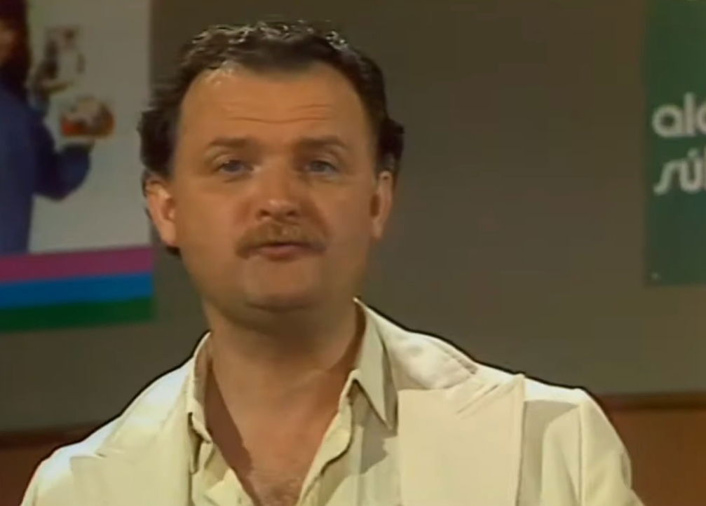 Így néz ki ma Balázs Péter, akinek Poirot magyar hangját is ...